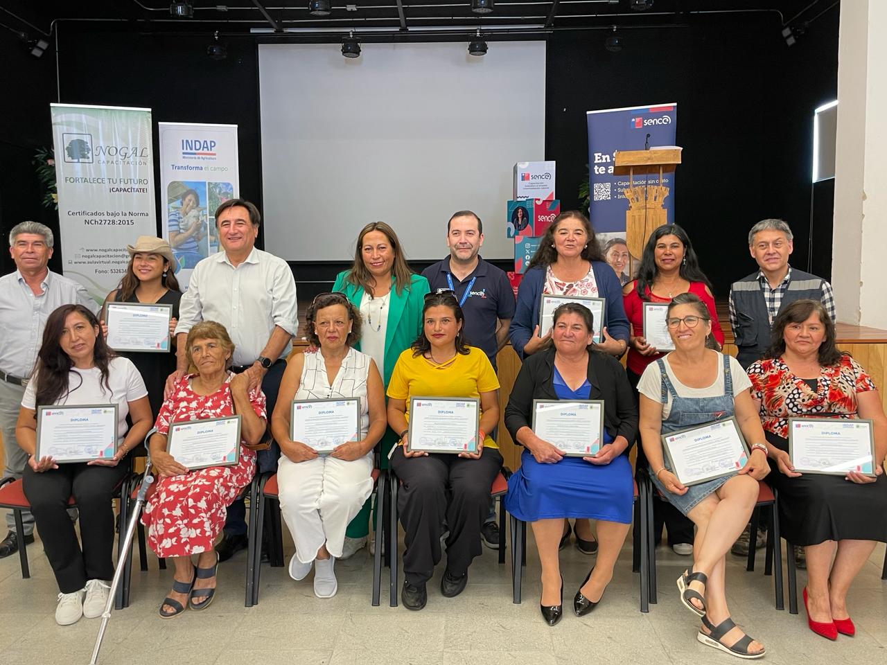 Productores de Canela y Monte Patria se capacitaron acerca del buen uso de plaguicidas y sobre ...